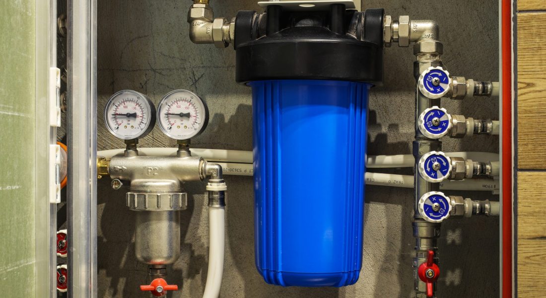 How Do Water Filters Work? Types and Benefits To Look For